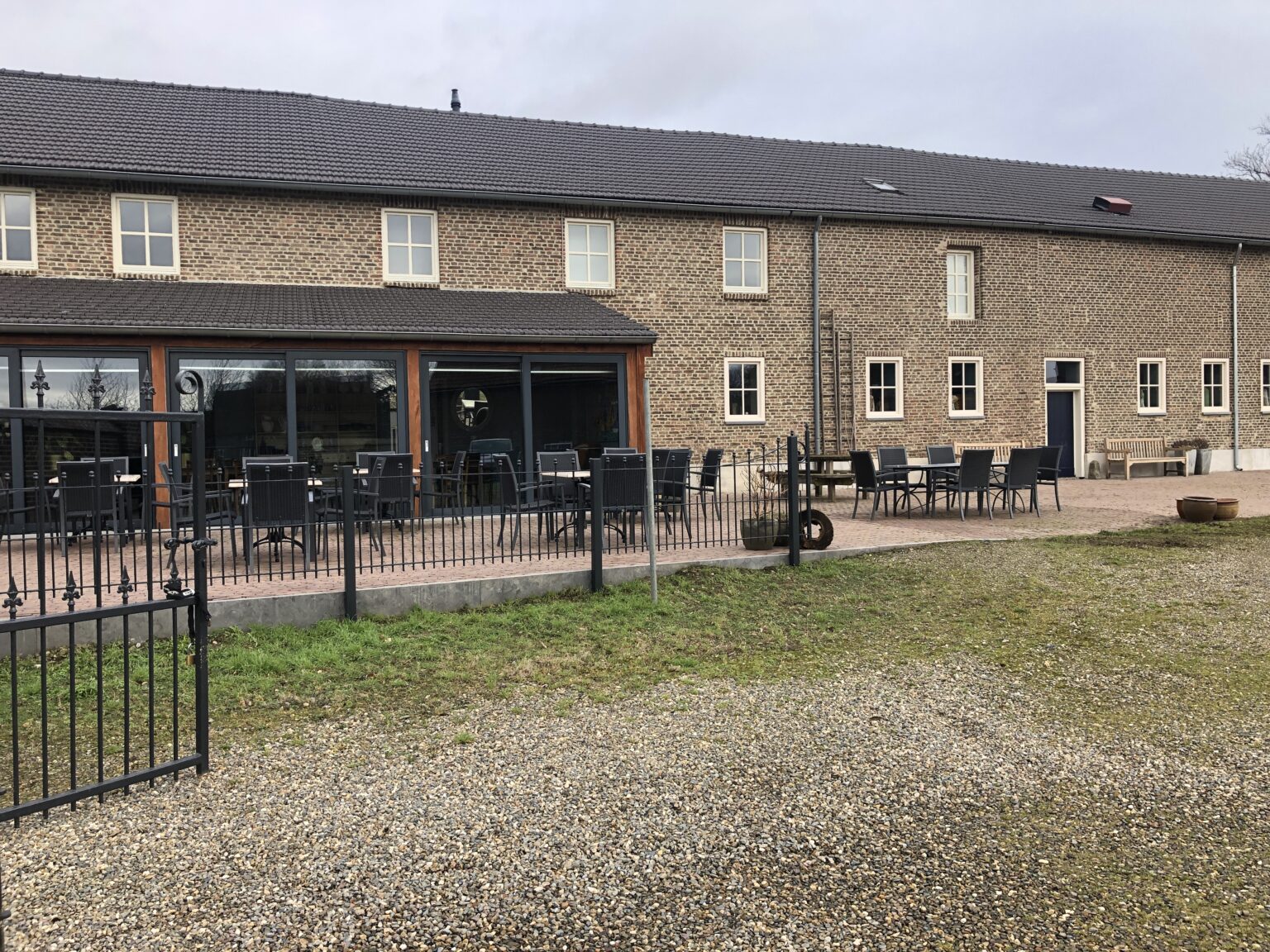 Hoeve-Serre-Terras – De Laethof